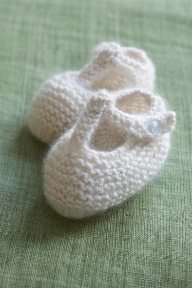 25 Free Baby Knitted Booties Patterns You Can't Get Enough Of